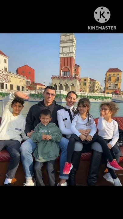 كريستيانو رونالدو يستمتع بوقته مع عائلته في الرياض 🇸🇦📷 Youtube