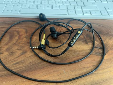 Słuchawki douszne Marshall Mode EQ Headphones | Sosnowiec | Kup teraz ...