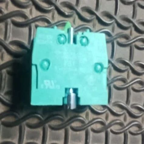 Green Push Button Contact Block At Best Price In Ahmedabad By D O Sales Corporation ID