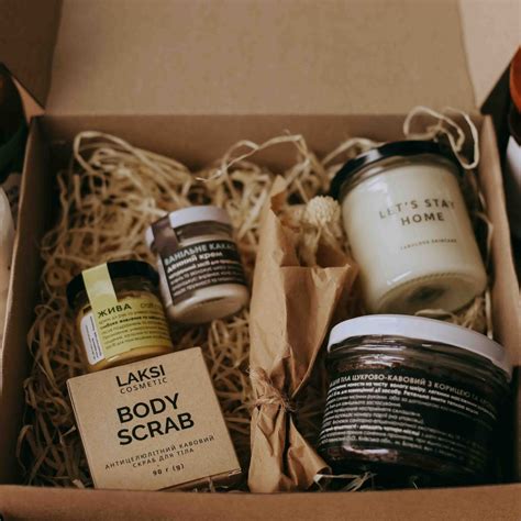 Незвичайний подарунковий набір для жінок Work Detox еко косметика для тіла соєва арома свічка