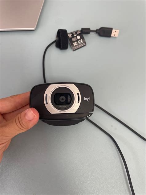 Logitech C615 Computers And Tech Parts And Accessories Webcams On Carousell