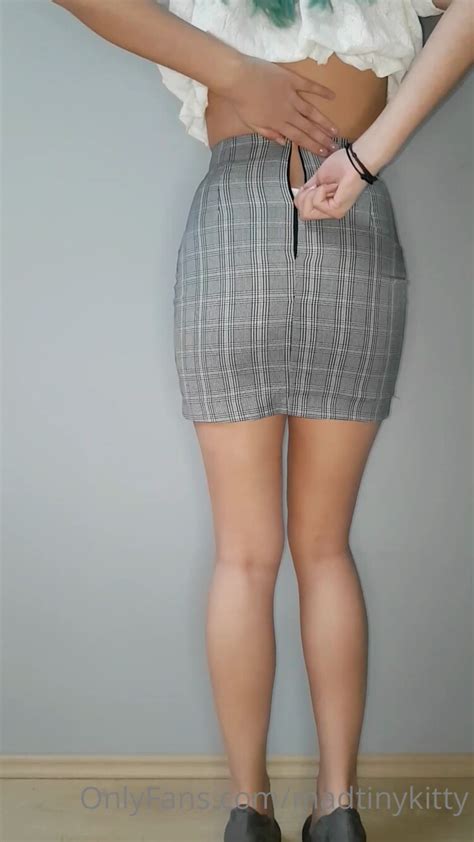 Femdom With Strapon Madtinykitty Madtinykitty Page 88