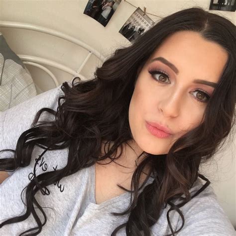 Sara Elsa January 2018