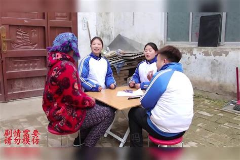 小花教小伙伴们画冰墩墩,大家快点学起来,我们一起为冬奥会加油冰墩小伙伴冬奥会 小花教小伙伴们画冰墩墩,大家快点学起来,我们一起为冬奥会加油冰墩小伙伴冬奥会
