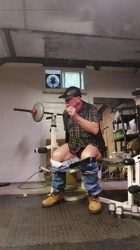 Workman Installing A Plug SexTubeSpot Com