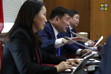 Ерөнхий сайд Л Оюун Эрдэнэ Сонгуулийн намын жагсаалтын эхний аравт эмч багш зэрэг нийгмийн