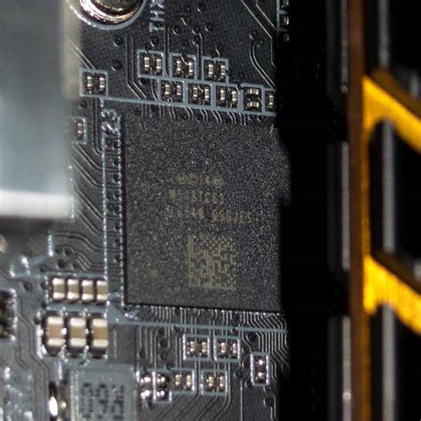 erste skylake mainboards mit thunderbolt 3 auf der computex vorgestellt