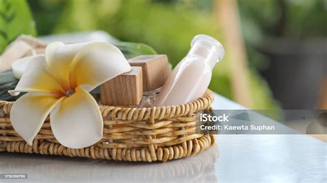 Foto De Acessórios De Spa Bela Composição Do Spa Conceito De