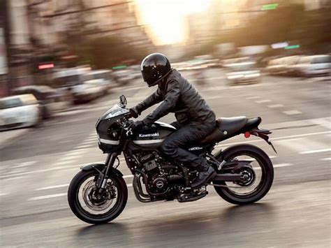 2021 Kawasaki Z900rs Cafe Bike Review Specs Price