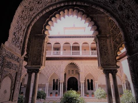 إليك 7 من أهم معالم الحضارة الإسلامية في الأندلس ترحالك