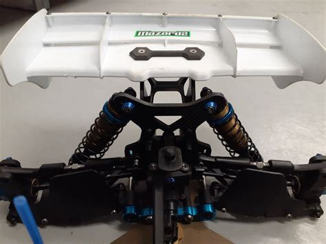 AE RC8B3 1 Roller 2 R C Tech Forums