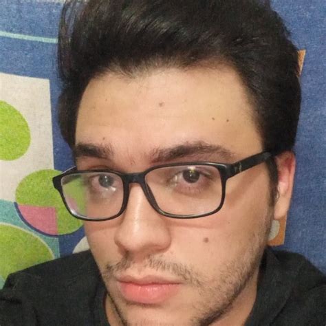 Newbie Playing YouTube