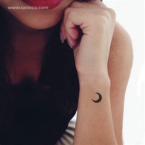 Dibujo De Tatuaje De Luna Tatuaje Sol Y Luna Minimalista Diseños De