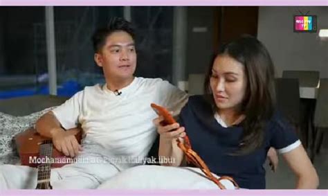 Akui Saling Sayang, Ini 6 Potret Kedekatan Ayu Ting Ting dan Boy William