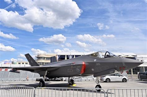 هواپیمای جنگی F 35 می‌تواند با هواپیماهای بدون سرنشین جفت شود آی‌ تی