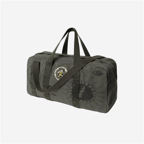 디스이즈네버댓 X 그레이트풀 데드 아이코노그래피 더플백 올리브 드랩 Thisisneverthat Kream