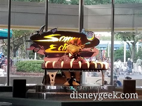 Sonny Eclipse Performing In Tomorrowland The Geeks Blog