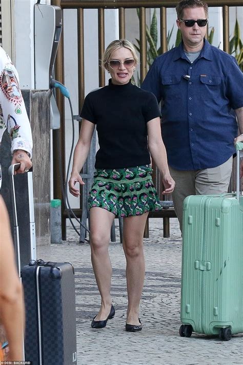 Hunter Biden S Bikini Clad Wife Melissa Cohen Continues To Live It Up In Rio De Janeiro