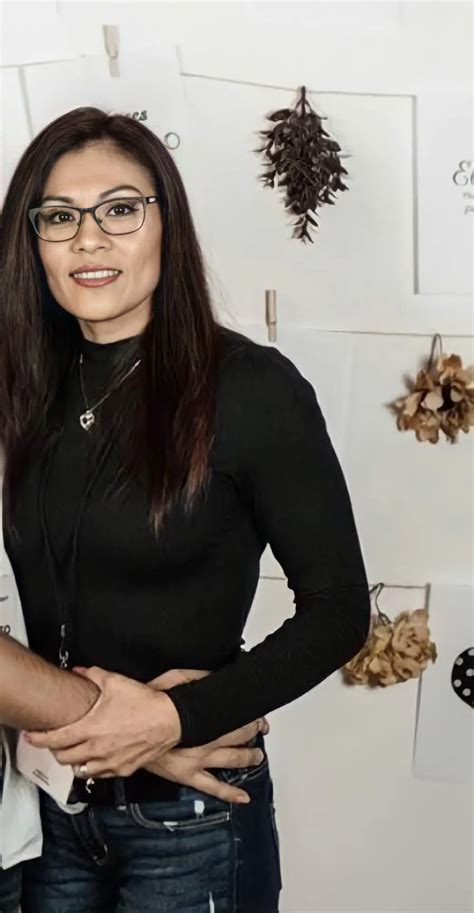 Thoughts On My Latina Mom Scrolller