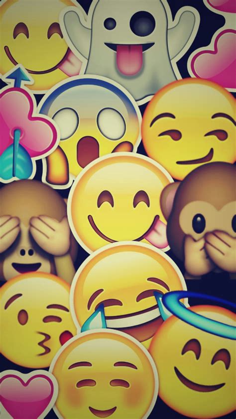 Cute Emoji Wallpapers On Wallpapersafari Riset