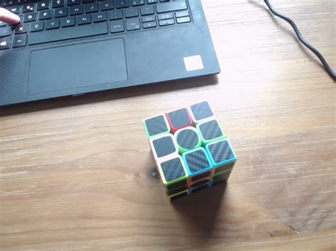 rubikscube object detection dataset by gabriel paffi
