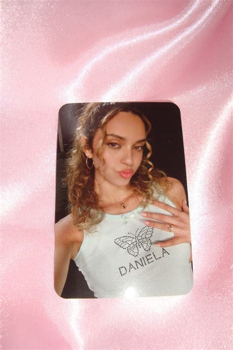 Katseye Daniela Touch Weverse Kimcrtv