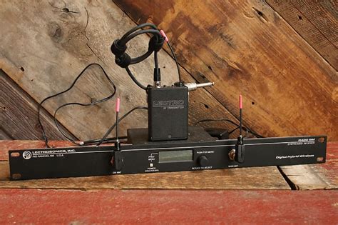 Lectrosonics R400 Wireless Guitar System Reverb