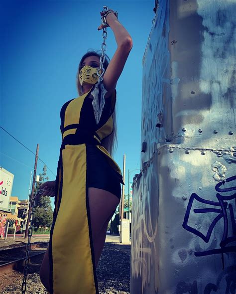 Female Scorpion From Mortal Kombat R Mortalkombat