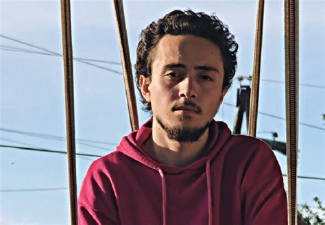 თაზო საშაურმეში მუშაობდა იქ მუშაობდნენ ის ბიჭებიც ცოცხალ მკვდარი ბიჭი სახლში ჩაკეტეს და