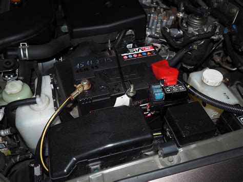 Аккумулятор — Mitsubishi Pajero 4g 3 2 л 2009 года запчасти Drive2