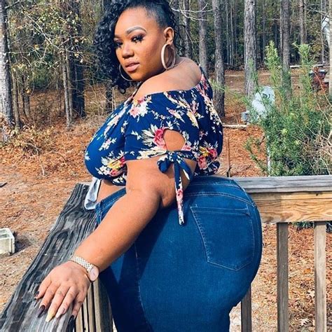 Pin By TRACY TURNER On Copious Beauty In 2020 Curvy Outfits Big Girl Fashion Girl Fashion