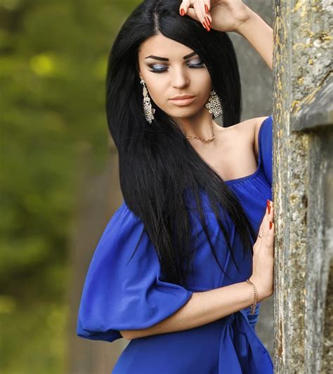 Prom Makeup To Match A Navy Blue Dress Saubhaya Makeup