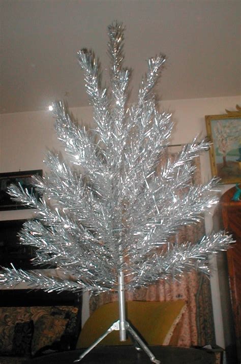 Vintage Silver Christmas Tree With Light At Jackson Mcpherson Blog