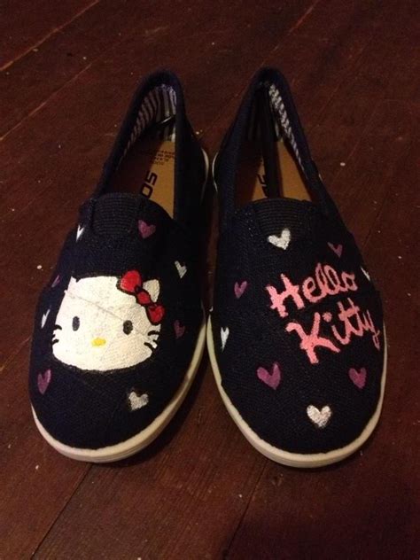 Hello Kitty Toms Toms Shoes Slip On Sneaker