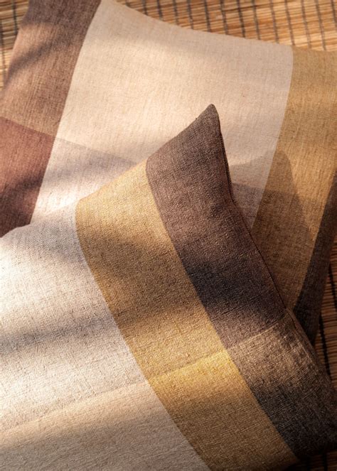 Morandi Bedspread Mulberry Slow Roads