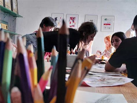 Camille Bourdeau Art And Craft Refugio