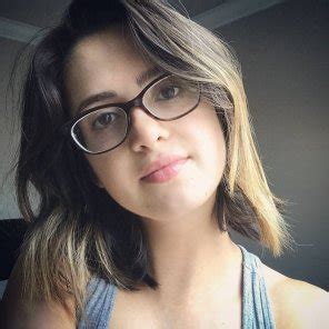 Laura Marano Porn Pic