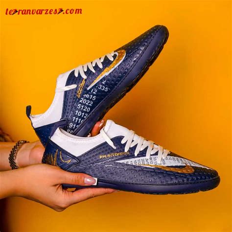 خرید آنلاین کفش فوتسال نایک فانتوم جورابی سورمه ای طلایی از تهران ورزش