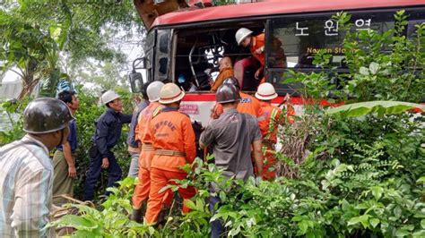 ထော်ဂျီကိုကျော်တက်သော ခရီးသည်တင်ယာဉ် တိမ်းမှောက်ရာ ယာဉ်မောင်းပွဲချင်းပြီးသေဆုံး