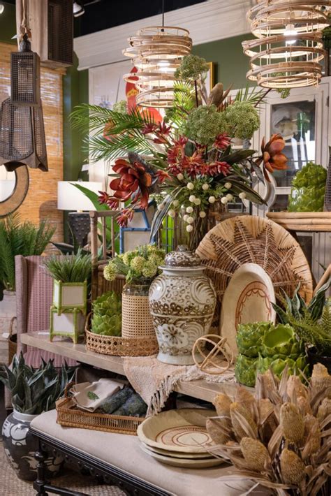 From Chaos To Composition Understanding The Differences Between Cluttercore And Clustercore