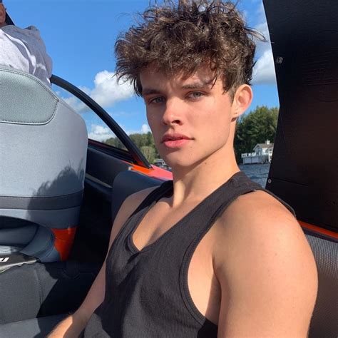 23 Year Old Curran Walters American Actor And Former Model Lpsg