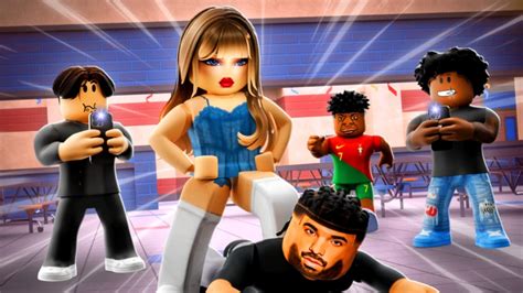 CRASHOUT CHOKE SLAM kämpfe in einer Schule Roblox