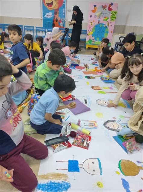 برگزاری کارگاه نقاشیکودکی بهتر، زندگی بهتر در کرج رونمایی از فراخوان