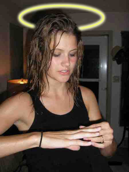 Привет всем Помогите с фотошопом Как нарисовать нимб а потом наложить его на фотку Спасибо