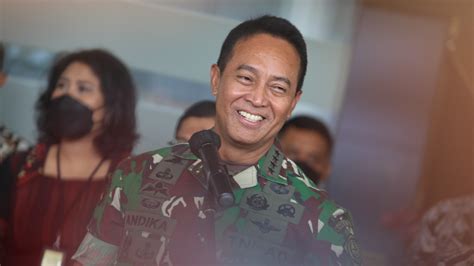 Foto Muncul Spanduk Pki Gaya Baru Dengan Foto Panglima Tni Halaman 2