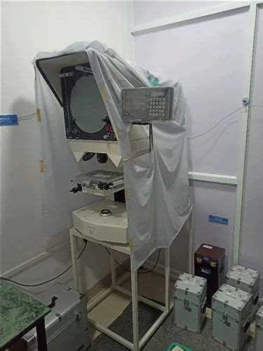 Single Phase Mild Steel Vertical Profile Projector For Laboratory At Rs 275000 In Pune