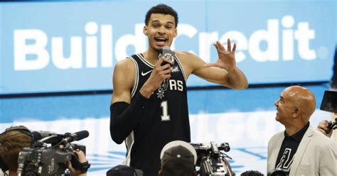 nba 40 points pour wembanyama face aux knicks son nouveau record
