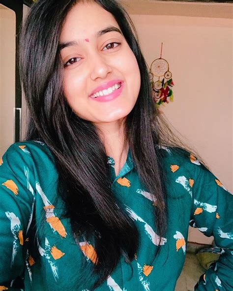 6 Hot Sexy Krati Saini Bikini Pics