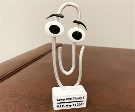 3d Printed Clippy Figurine