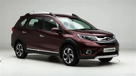 Honda BR-V Photo, Honda BRV Right Front Three Quarter Image - CarWale